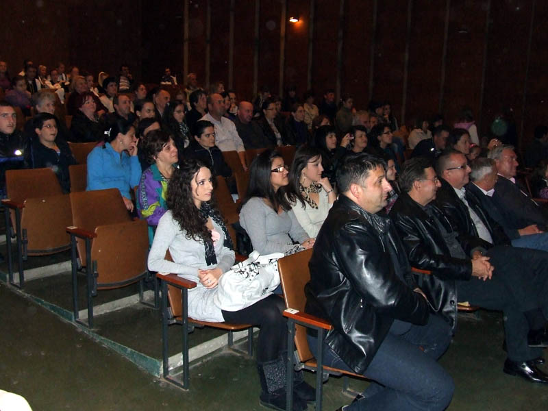 Svecana Sednica SO Cuprija i Folklorno Vece